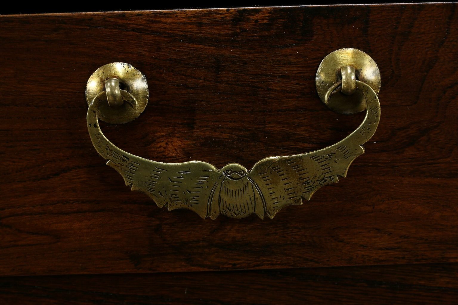 MOTIFS OF DECORATION- THE BAT – Korean Antique Furniture