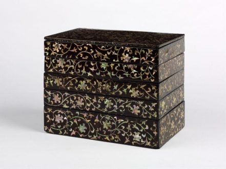 THE ART OF KOREAN LACQUER – Korean Antique Furniture