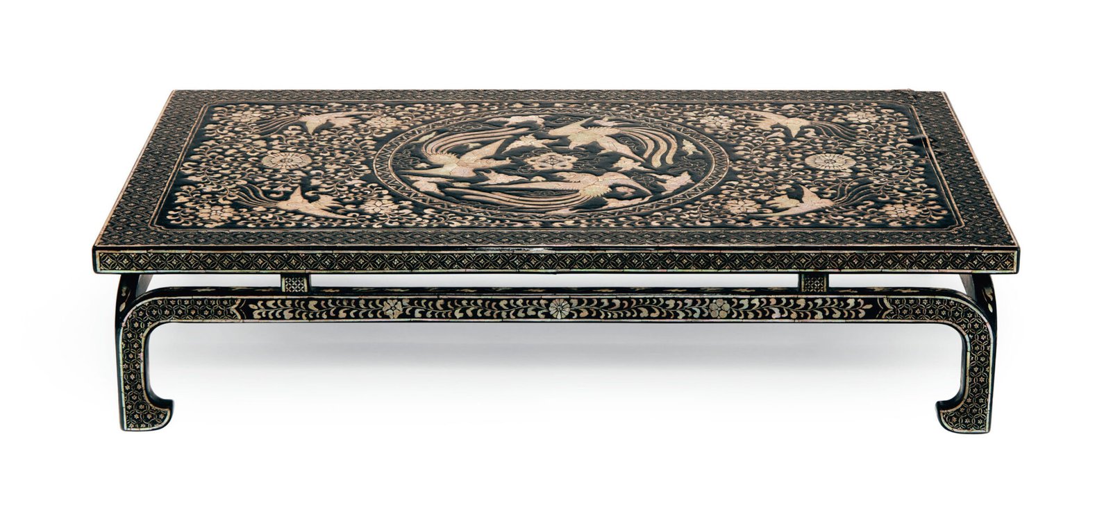 CASE STUDY: THE KOREAN SMALL LACQUERED TABLE – Korean Antique Furniture