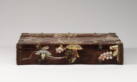 KOREAN MOTHER-OF-PEARL INLAY LACQUER WARE. – Korean Antique Furniture
