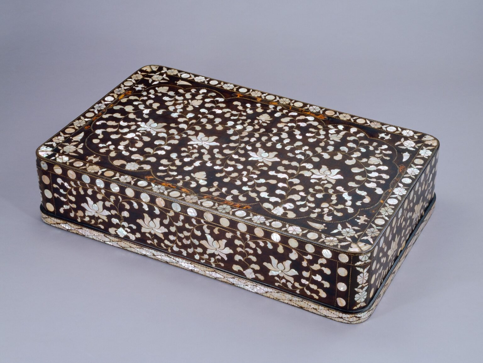 KOREAN MOTHER-OF-PEARL INLAY LACQUER WARE. – Korean Antique Furniture