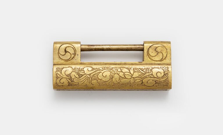 THE FURNITURE LOCK. – Korean Antique Furniture